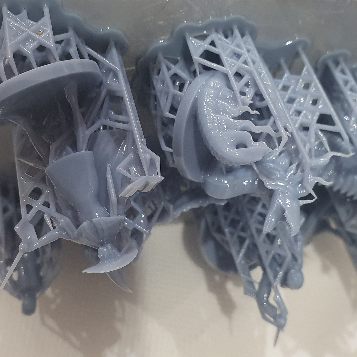 Human Female Druid 2 28mm Scale Miniature for D&D, Shapeways ...